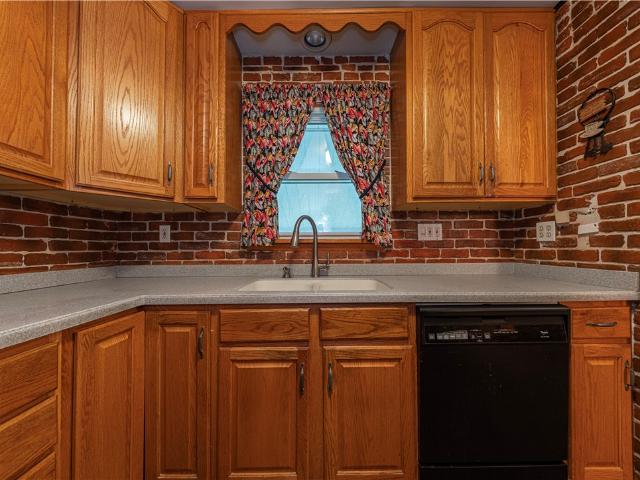 492 Smiths Ferry Rd