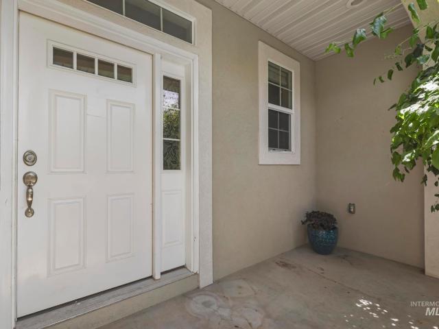 492 Shadetree Trail