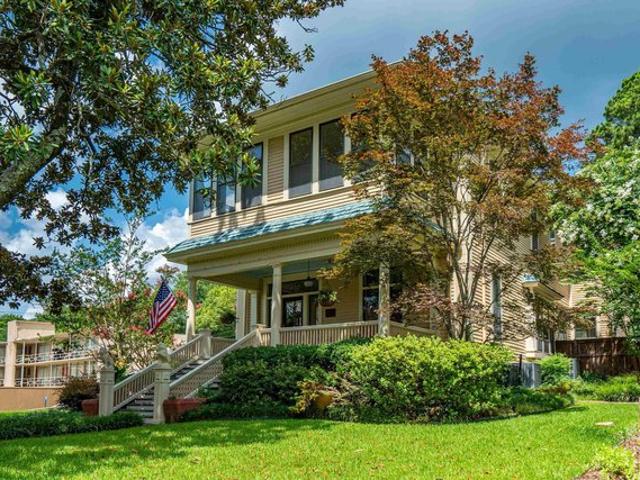 492 Prospect Ave, Hot Springs, AR 71901