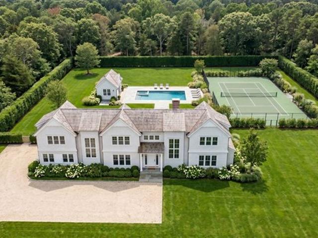 492 Wainscott Harbor Rd, Sagaponack, NY 11962