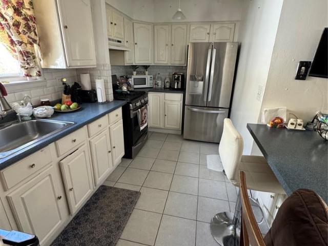 492 Westminster Place