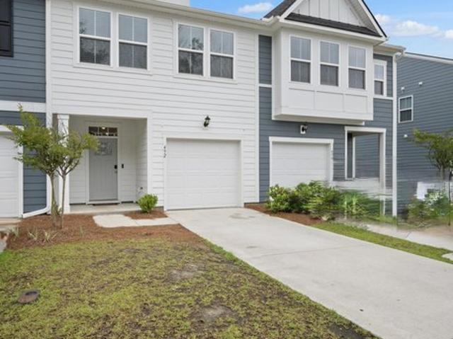 492 Trotters Ln, Moncks Corner, SC 29461