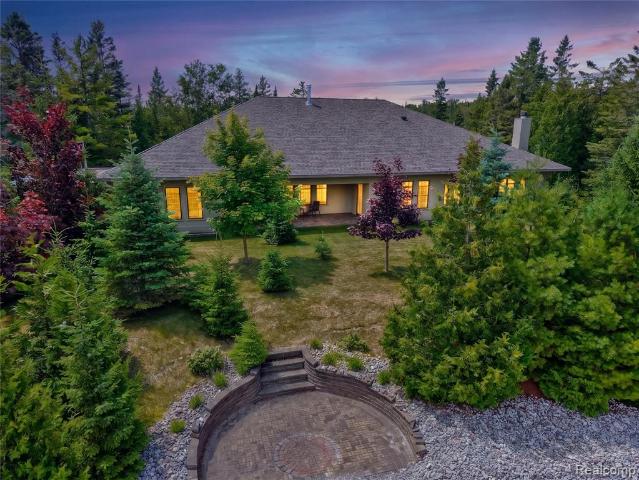 4935 E Grand Lake Road