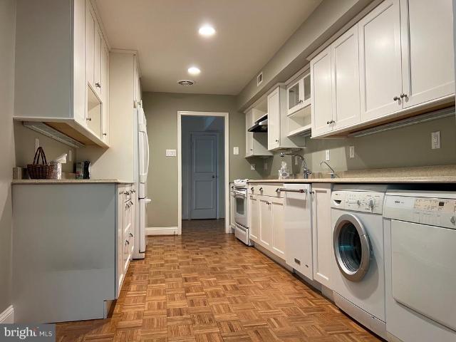 4936 Sentinel Drive # 5 203