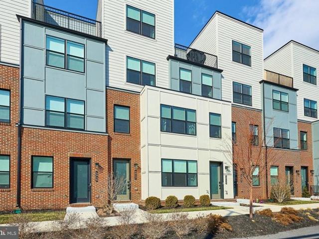 4937 Eisenhower Ave, Alexandria, VA 22304