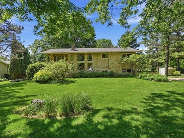 4938 Hickory Trl, Middleton, WI 53562