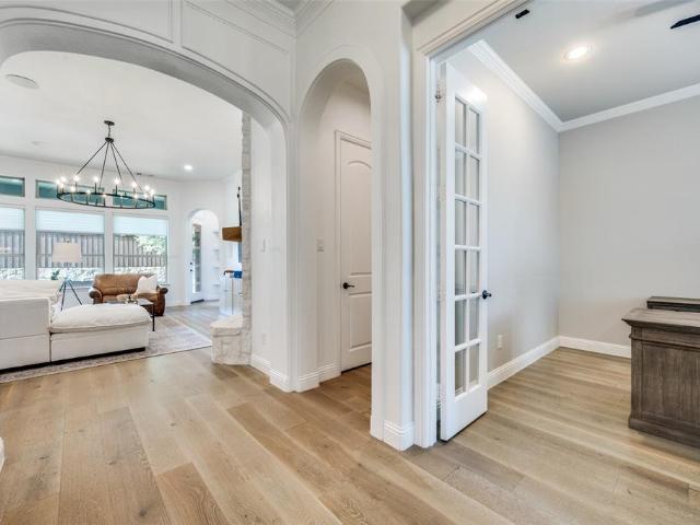 4938 Livingston Drive