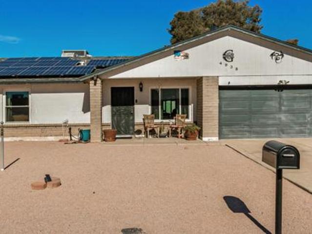 4938 W Larkspur Dr, Glendale, AZ 85304