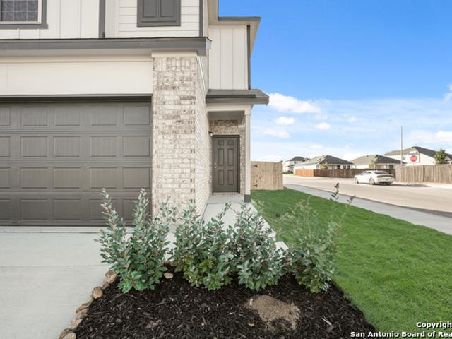 4939 Blue Ranch