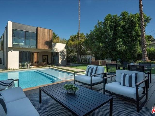 4939 Petit Ave, Encino, CA 91436