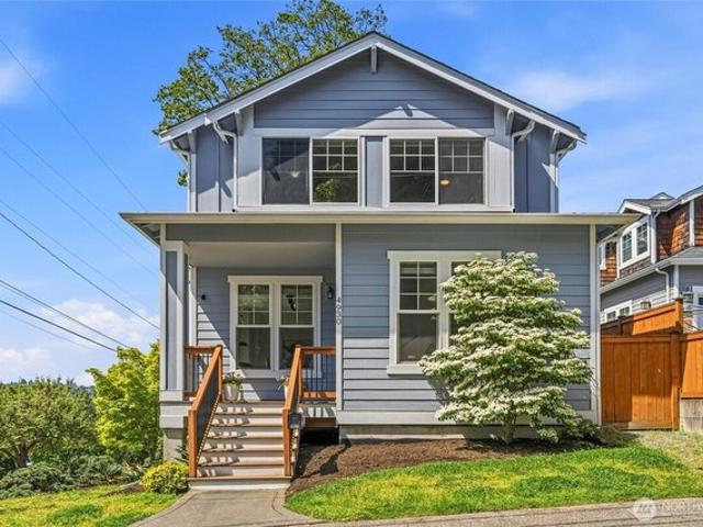 4930 S Holly St, Seattle, WA 98118
