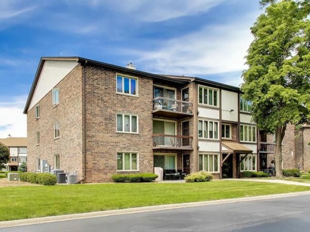 4932 Circle Ct Apt 502, Crestwood, IL 60418