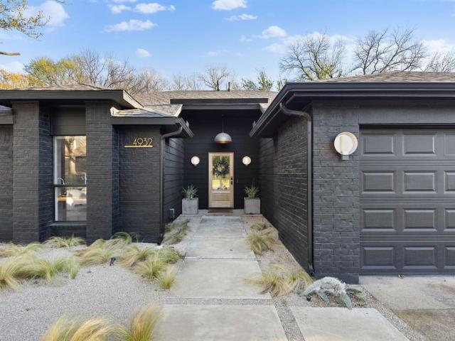 4932 Hollow Ridge