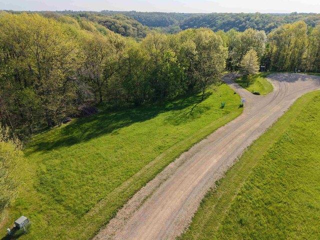 4932 Lots 11 & 12 and 4944 Orion Ct, Cassville, WI 53806