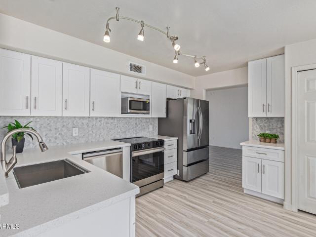 4933 E Downing St, Mesa, AZ 85205 | MLS #6881 | Compass