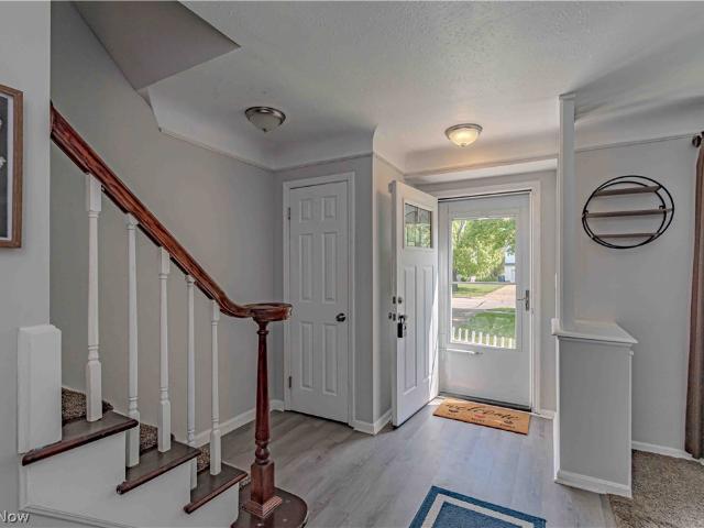 4933 Fairlawn Road