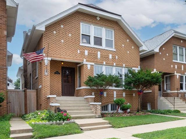 4933 W Ainslie St, Chicago, IL 60630