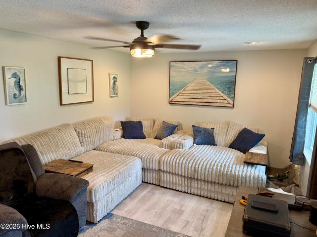 4933 White Oak River Road
