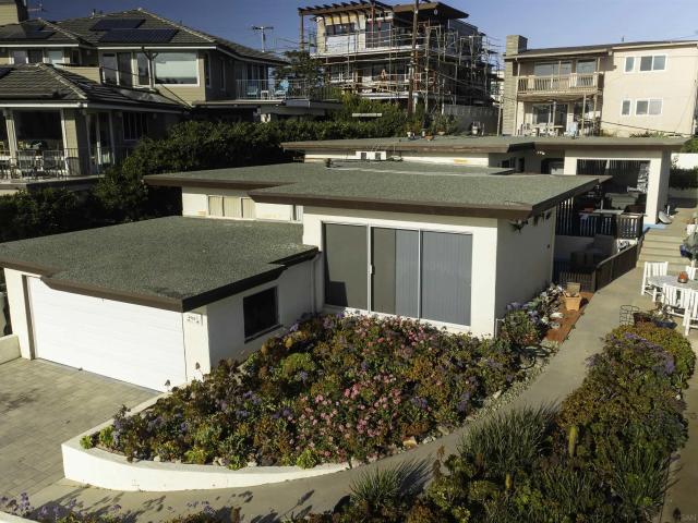 4933 35 Ocean Blvd, San Diego, CA 92109 | MLS #260006