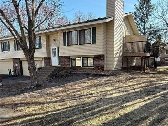 493 98th Ln NE, Blaine, MN 55434