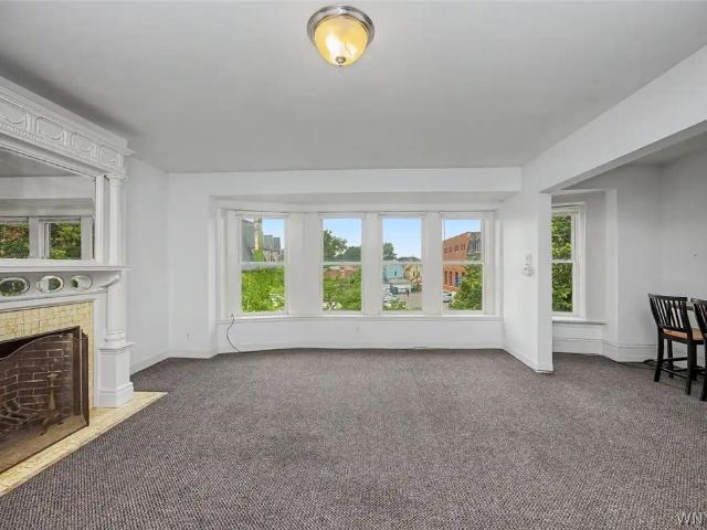 493 Delaware Ave, Unit 3, Buffalo, NY 14202 | MLS #B1691