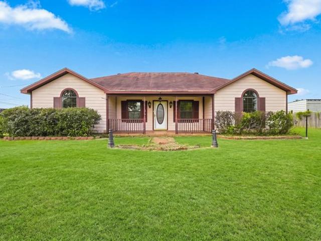 493 Frederick Dr, Thibodaux, LA 70301