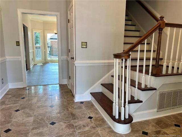 493 Kingsford Drive