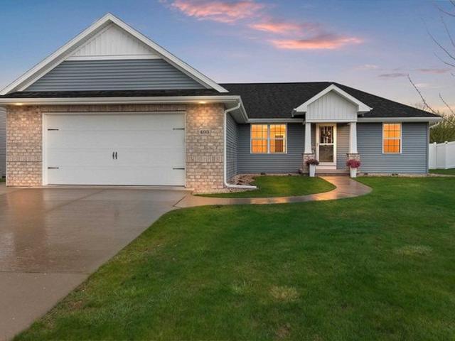 493 Harvest Hill Dr, Denmark, WI 54208