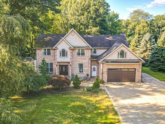493 Lake View Ter, Webster, NY 14580