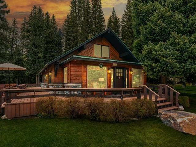 493 Mushroom Dr, Bayfield, CO 81122