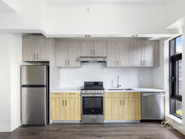 493 Myrtle Avenue, Brooklyn, NY