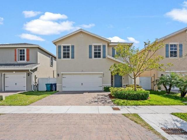 493 NE 6th Pl, Florida City, FL 33034