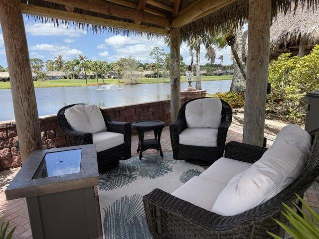 493 NW Boundary Dr, Port Saint Lucie, FL 34986