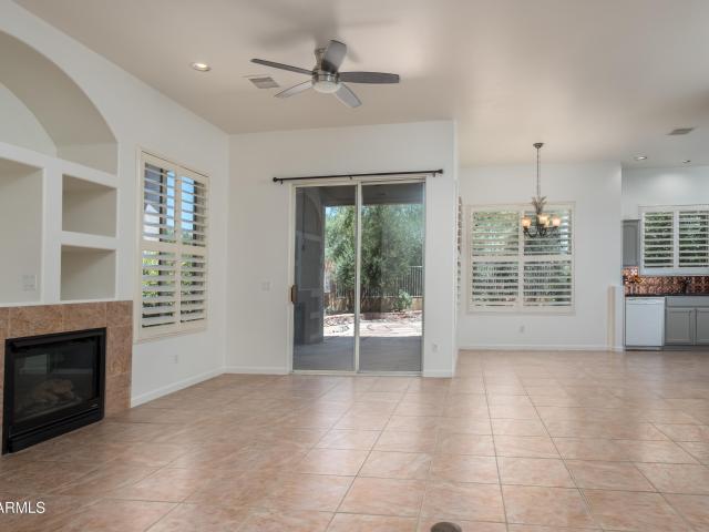 493 s valle escondido