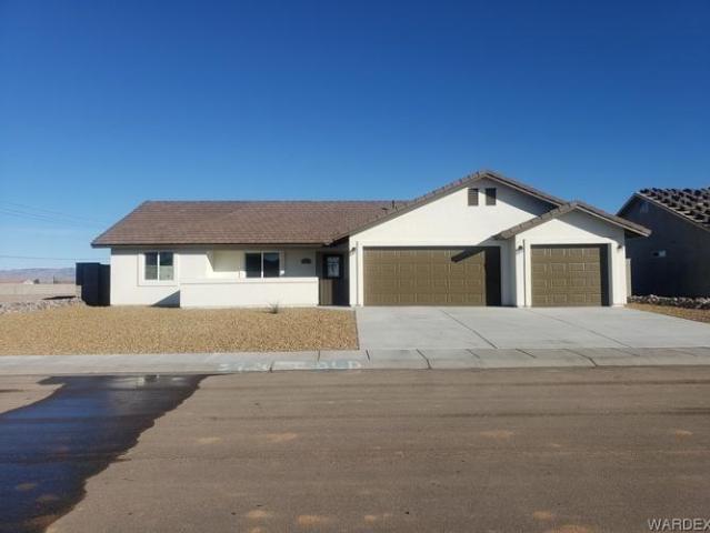 493 S Los Cabos Ln, Golden Valley, AZ 86413