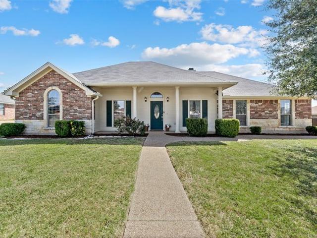 493 Rio Bonito Dr, Robinson, TX 76706