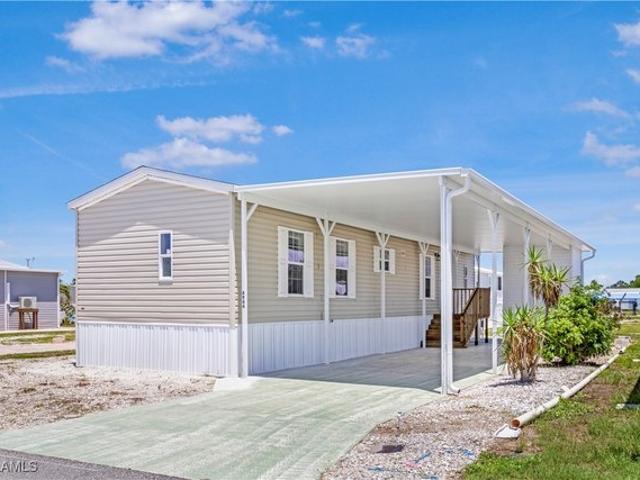 4944 Porky Ln, Saint James City, FL 33956