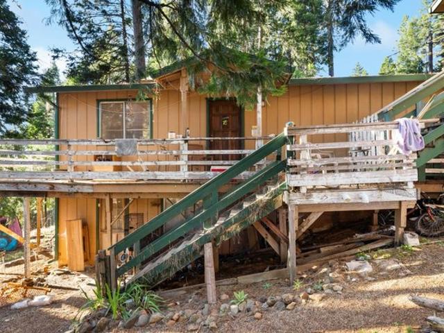 4944 Steelhead Ln, Pollock Pines, CA 95726