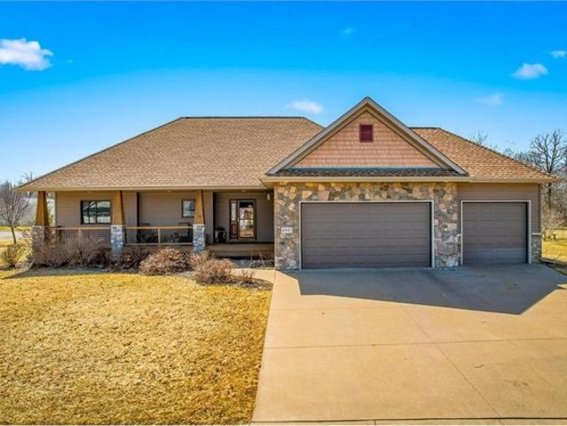 4945 nd Dr, North Branch, MN 55056