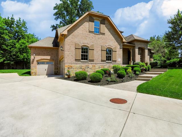 4946 Morgans Creek Court