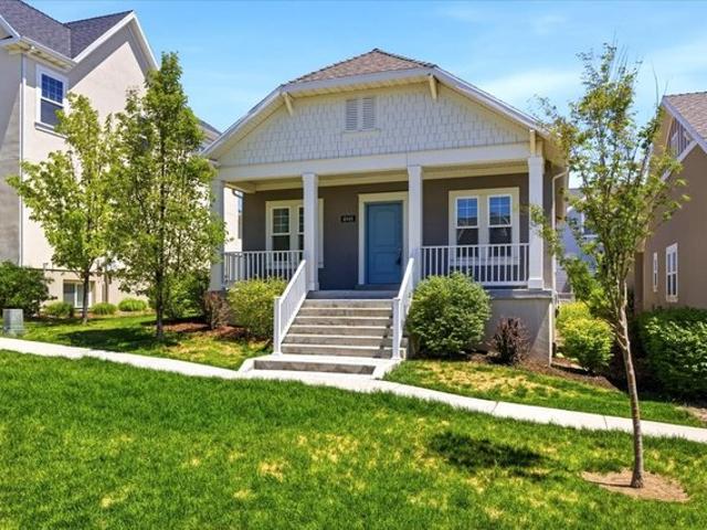 4948 W Lake Terrace Ave, South Jordan, UT 84009