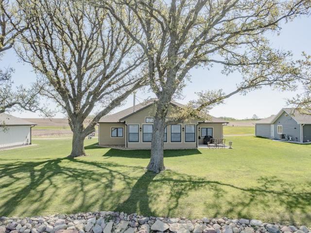 49491 Oak Tree Lane