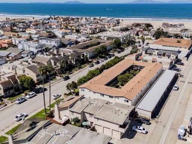 4949 Nautilus St Unit B, Oxnard, CA 93035