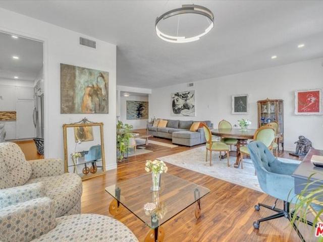 4949 Genesta Ave Unit 215, Encino, CA 91316