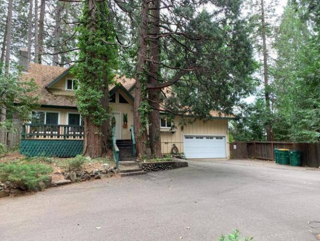 4949 Golden St, Pollock Pines, CA 95726