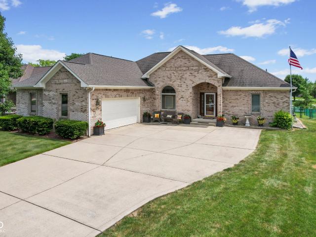 4949 W Cedar Creek Drive