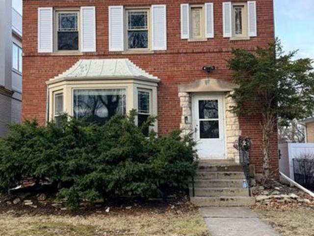 4940 Estes Ave, Skokie, IL 60077