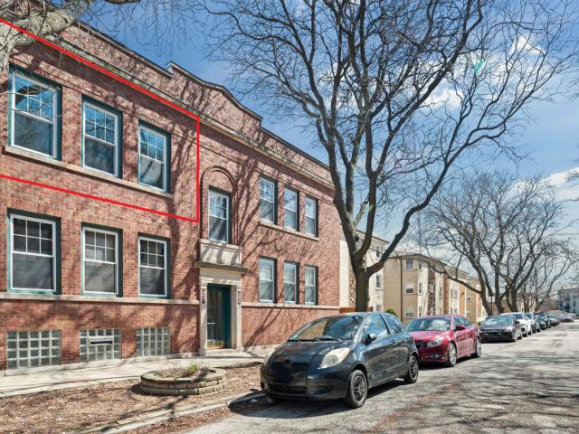 4941 N Lester Ave, Unit 4, Chicago, IL 60630 | Compass