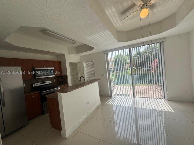4941 Tradewinds Ter Unit 805, Dania Beach, FL 33312