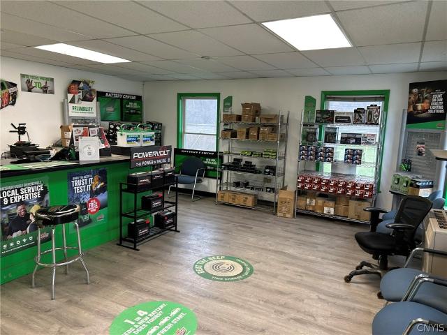 4942 Commercial Drive